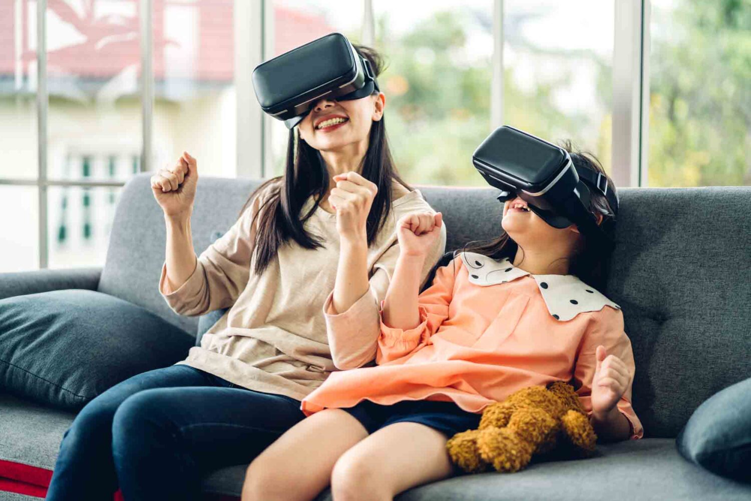 How Augmented and Virtual Reality are Transforming Learning for Kids